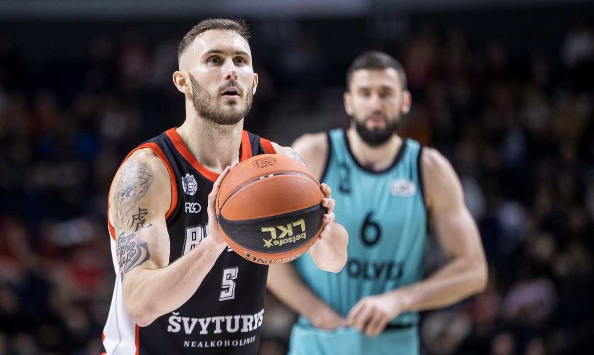 Skiriasi „Ryto“ ir K. Hornsby keliai - LKL.LT