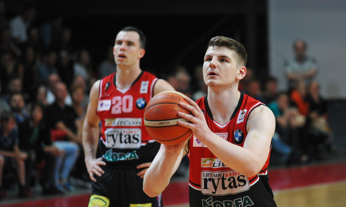 Išsiskyrė „Lietuvos ryto“ ir A. Gudaičio keliai - LKL.LT